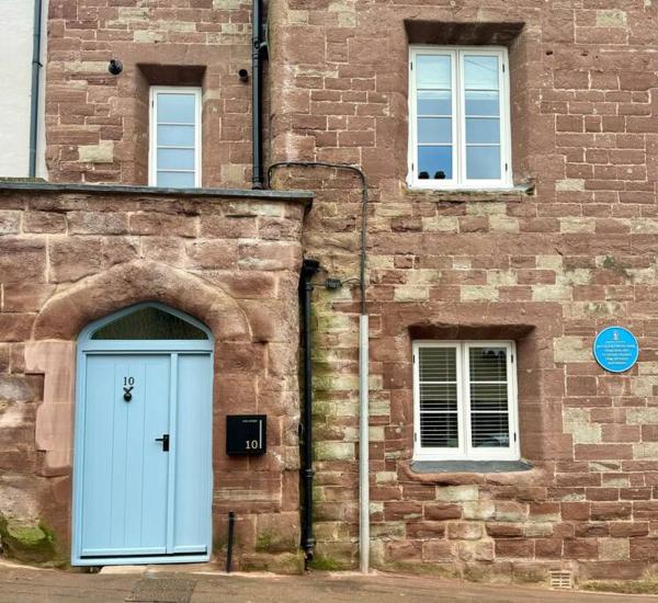 River Lodge - A Sophisticated Riverside Home For 6 In Ross On Wye - Ross-on-Wye
