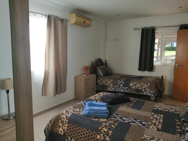 Medronhal Faro Em 520 - 2- Casas De Férias Medronhal - Faro District