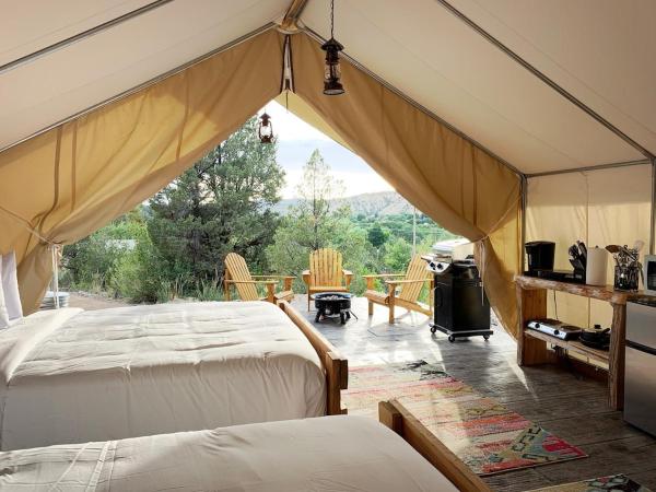Glamping Tent #8 With Ac Heat Ac And Private Bath - Utah