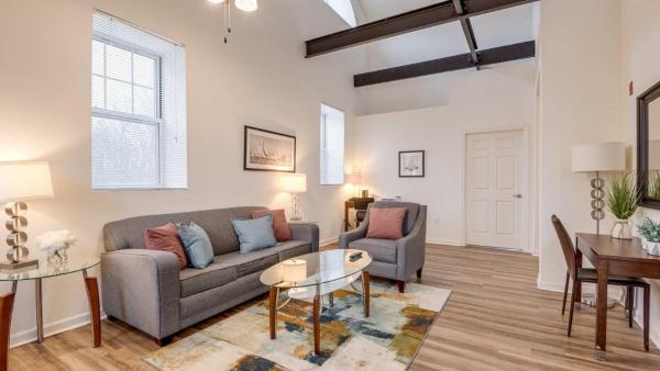Spacious Private Luxury Apt - Alh-12429 - Newton, MA