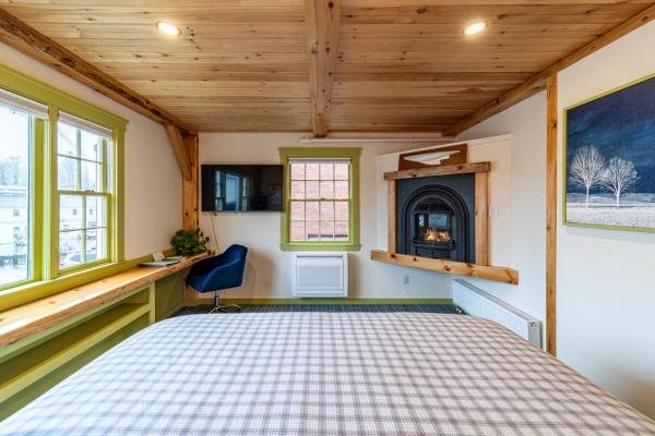 Downtown Camden Hotel - Camden, ME