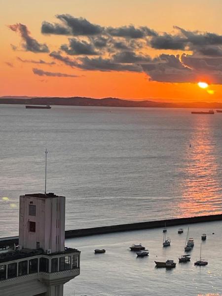 Apartamento Vista Ao Mar Com Ar - Salvador