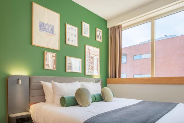 Moxy Amsterdam Schiphol Airport - Haarlem