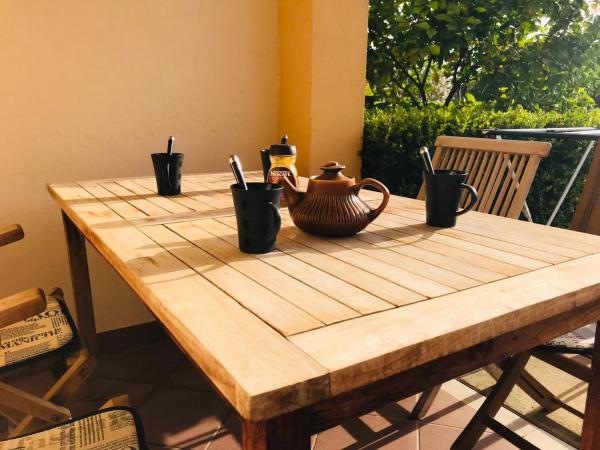 Pizzo Beach Club One Bed Apartments 72g - Pizzo