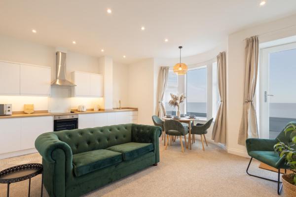 Apartment 3, King's Court - Scarborough