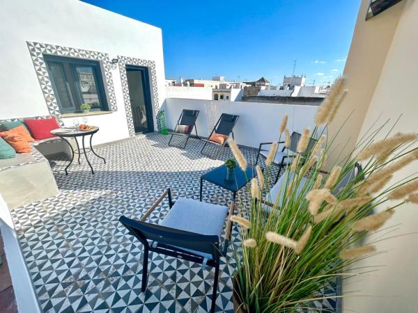 Gatu Brisa Dúplex Con Terraza Y Parking Gratis En Zona Centro - Solo Mayores De 25 Años Y Familias " - El Puerto de Santa María