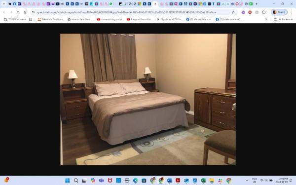 Room # 2 Sleep 4 Arrangement - Edmonton, Canada