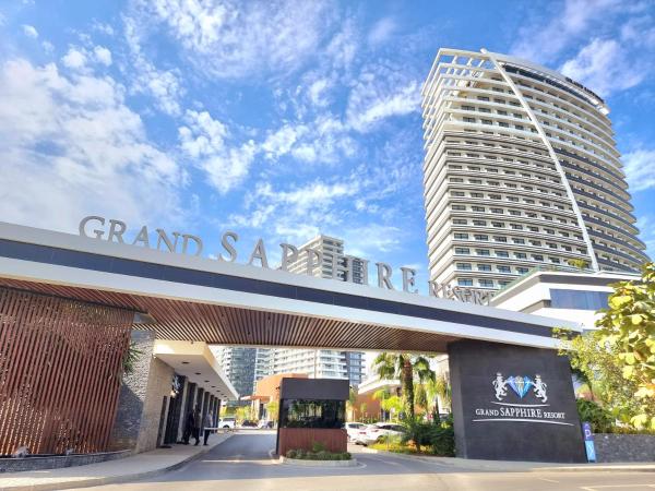 Exclusive 2 Bedroom Apartment In Grand Sapphire Resort Iskele - Northern Cyprus