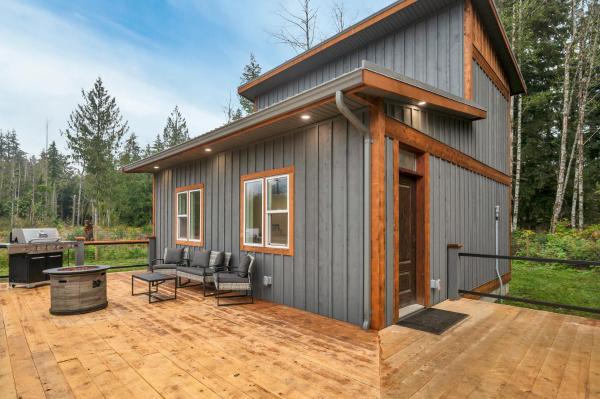 Brickwood Cabin - Vancouver Island