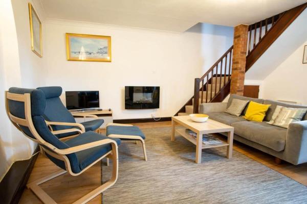 Beautiful Cheltenham Townhouse Private Parking - Cheltenham