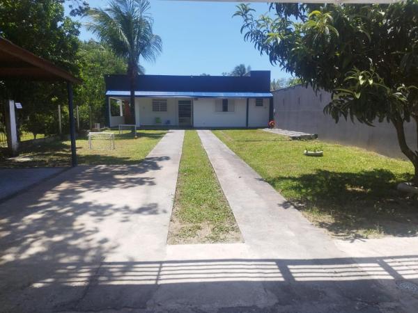 Casa Próximo Da Praia E Shopping - Caraguatatuba