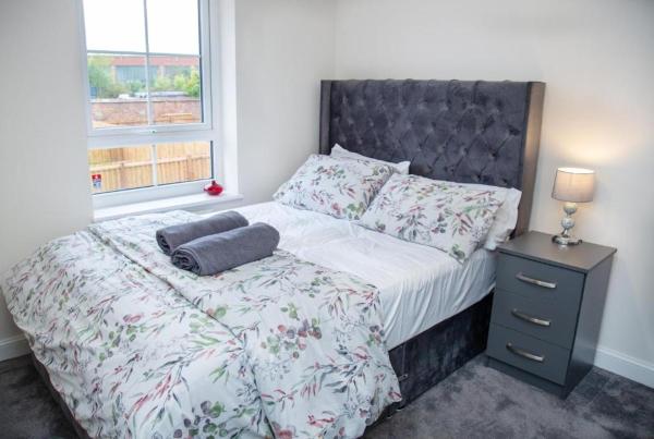 Modern 3 Bedroom Home In Newcastle - Parking - Newcastle upon Tyne