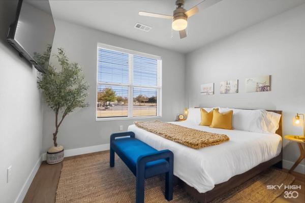 Exec King Suites Pool, Gym, Walmart Hq,gym - Arkansas