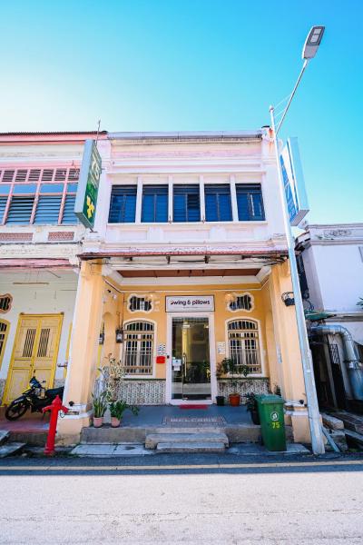 Swing & Pillows - 75 Chulia St, Georgetown Penang - George Town