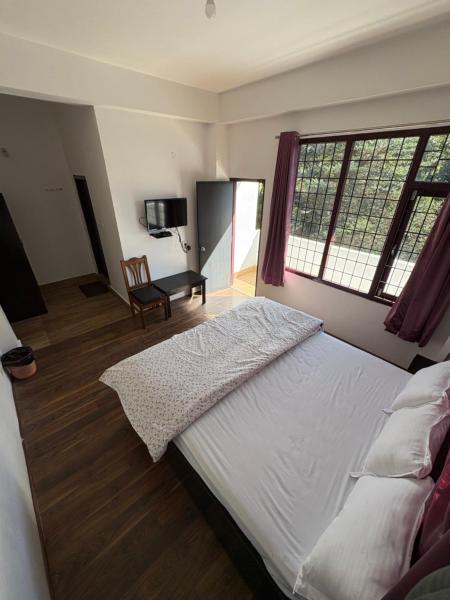 Pinewood Guesthouse - Tawang