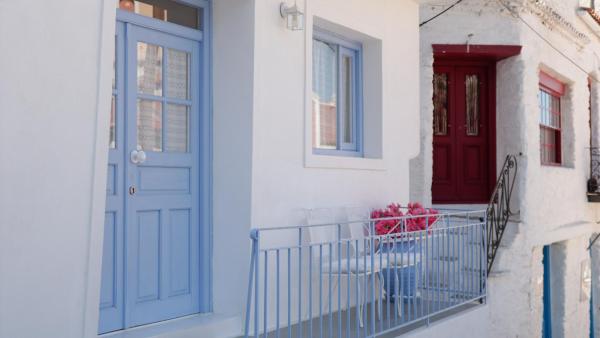 The Down Steki House - Kea