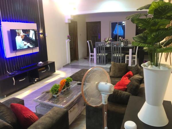 Luxury 3 Bdr Secure Estate In Ibeju Lekki Opposite Golf Course - Nigeria