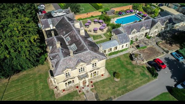 Beechfield House - Melksham