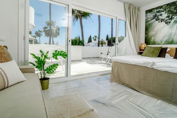 3 Townhouse With Private Garden In Marbella - Marbella