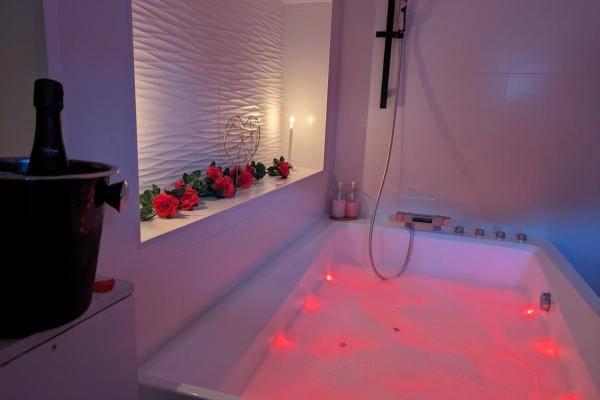 Love Room Perpignan Jacuzzi & Ambiance Romantique - Perpignan