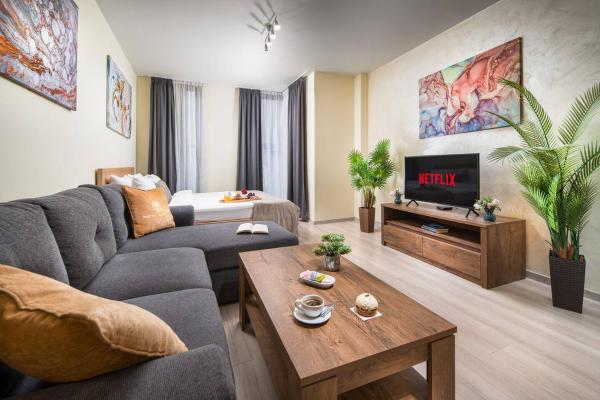 Free Parkingon Premises & Enjoy - Sofía