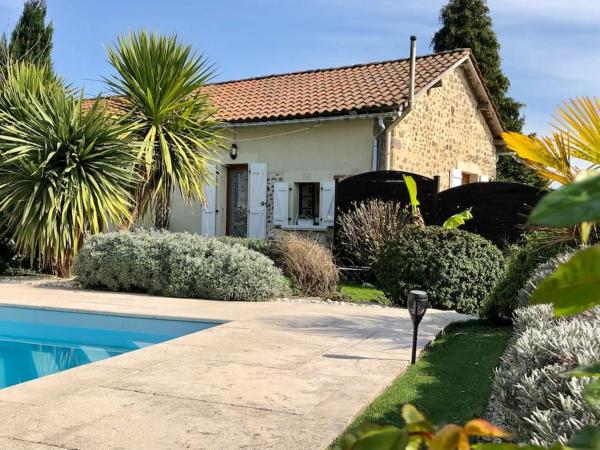 Le Gîte De Lou - Piscine Privative Et Massages Bien-être - Département Charente