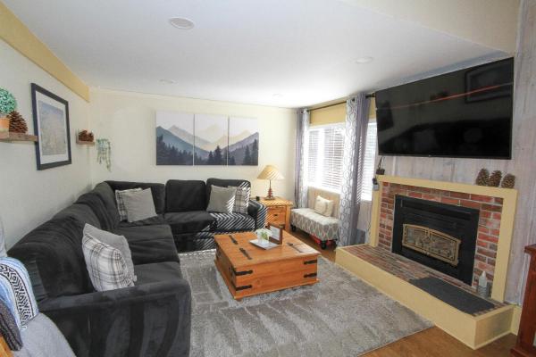 Mammoth Ski & Racquet Club #105 - Pet Friendly - Mammoth Mountain, CA