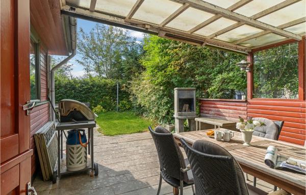 Beautiful Home In Struer With Kitchen - Dinamarca