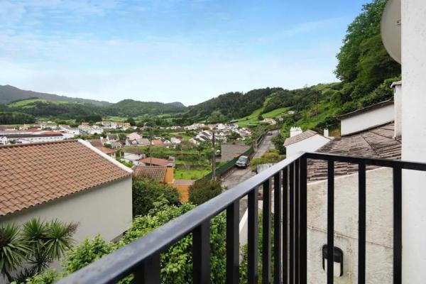 Cozy House In Furnas With Mountain View - Furnas