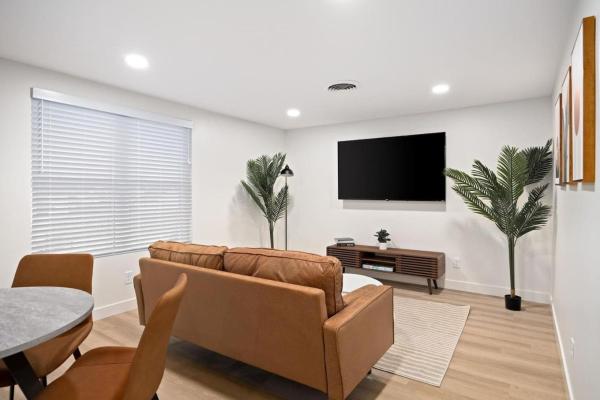 The Silo 7 - 2 Full Ba Double Delight - Mackinaw, IL