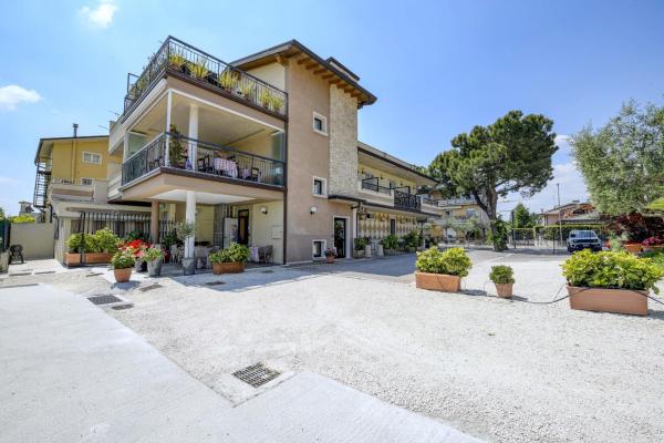 Camere America B&b - Desenzano del Garda