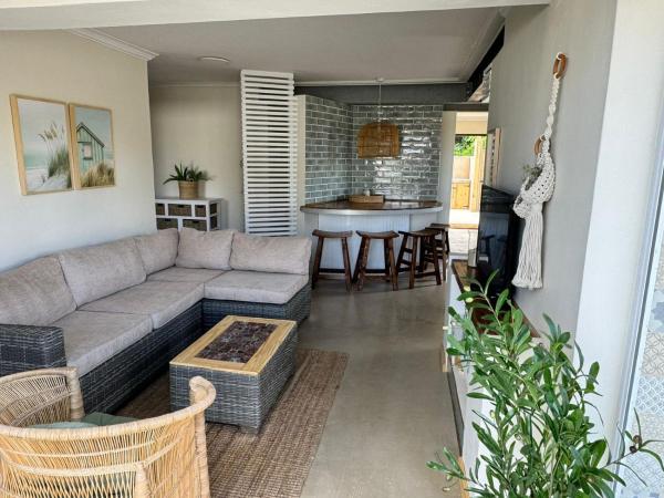 Secrets 3 - Jeffreys Bay