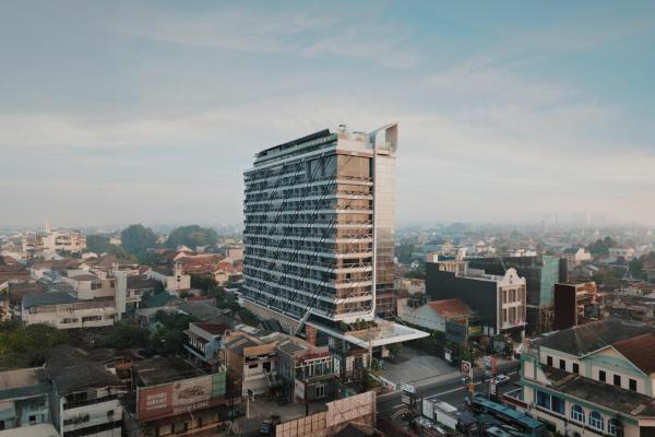 Pulang Ke Uttara - Yogyakarta City
