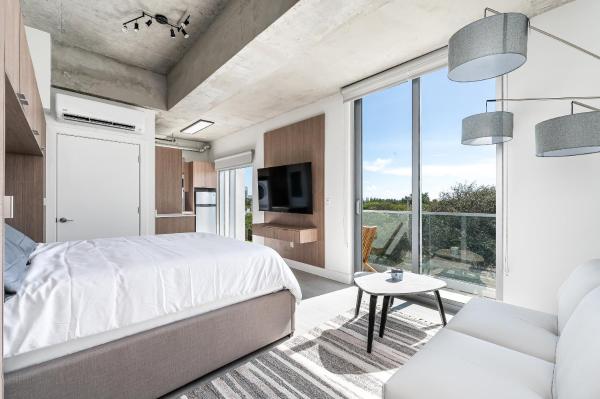 Milan Aventura Hotel - Miramar, FL