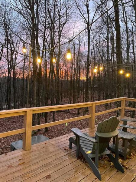 Cozy Log Cabin Near Ski Area And Lake Including Hot Tub - Deep Creek Lake, MD
