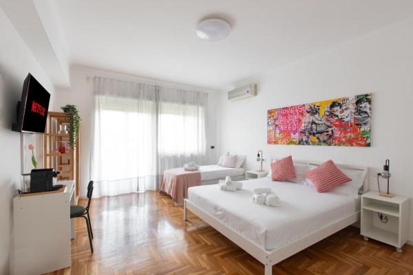 San Paolo Suites Metro Station - Ciampino