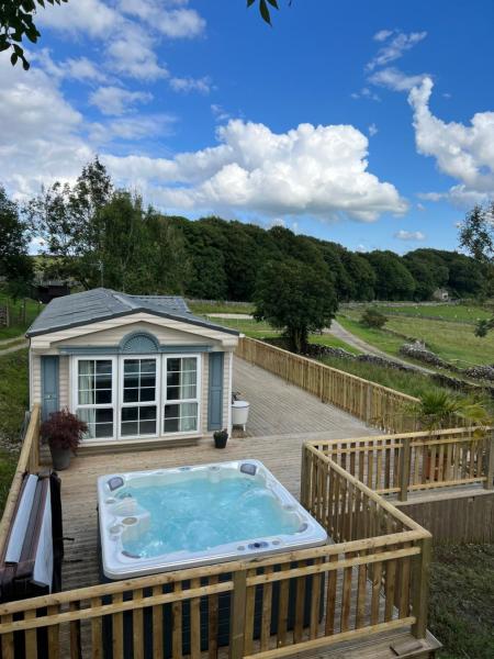 The Vogue Lodge - Derbyshire