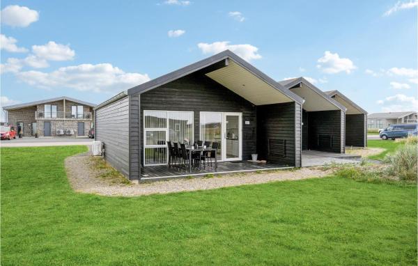 Two-bedroom Holiday Home Ringkøbing 04 - Ringkøbing