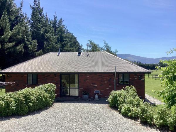 Oxford Holiday Cottage - West Coast