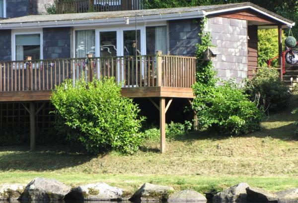 Lakeside View Chalet - Caernarfon