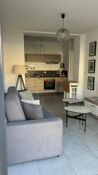 Appartement T2 - Rez-de-jardin, Proche Plage Et Commerces - Balagne