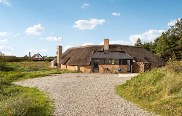Lovely Home In Ringkøbing With Sauna - Denmark