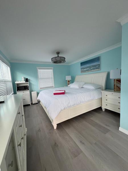 Flamingo Inn - Bonita Springs, FL