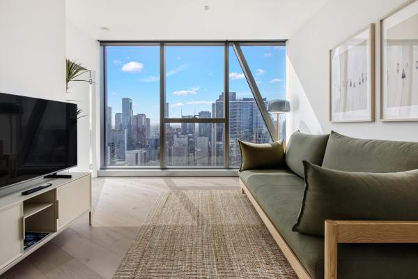 Modern Nomads Skyline View Escape - 2bedroom By Gardens And Station - St Albans