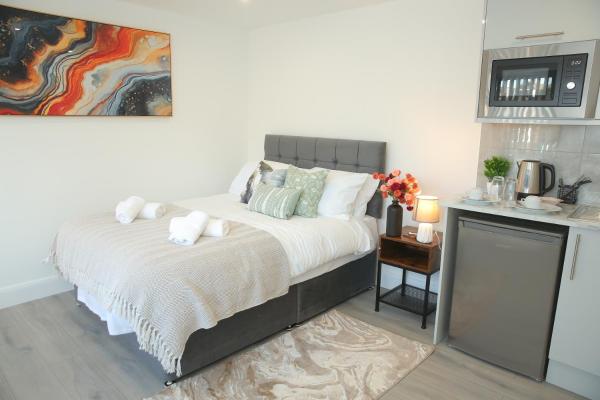 Ensuite Room 4 Mins From Luton Airport - Luton