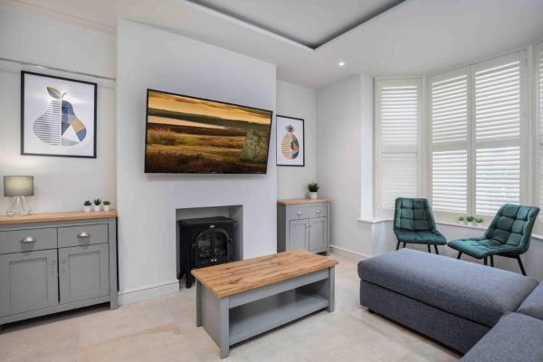 Spacious, High Spec & Modern - Sheffield