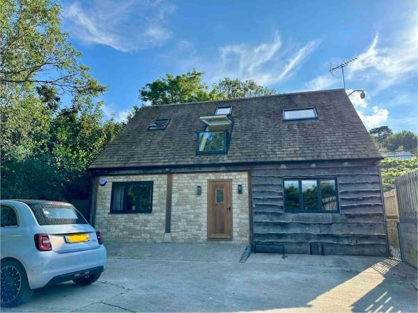 Cuckoo Penn Hideaway - Luxury Cotswold Retreat - Nailsworth