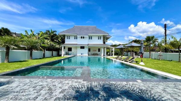 Khaolak House - Large 16 Meters Lap Swimming Pool - Khao Lak
