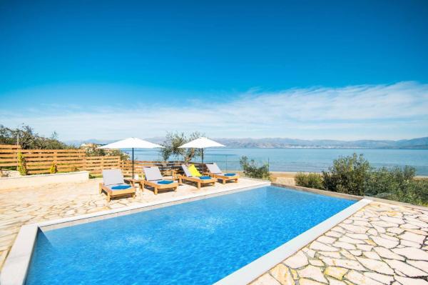 Villa Katostrato Beach By Villa Plus - Kalami