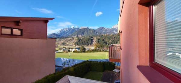 Dachsteinblick By Alpendyll Apartments - Haus